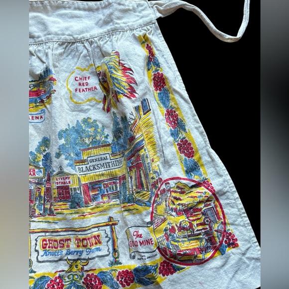 Source Unknown | Kitchen | Vintage Knotts Berry Farm Ghost Town Apron ...
